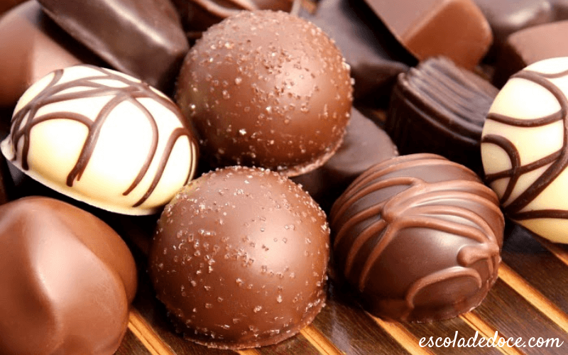 → Como Fazer Trufas Recheadas Para Vender Passo a Passo